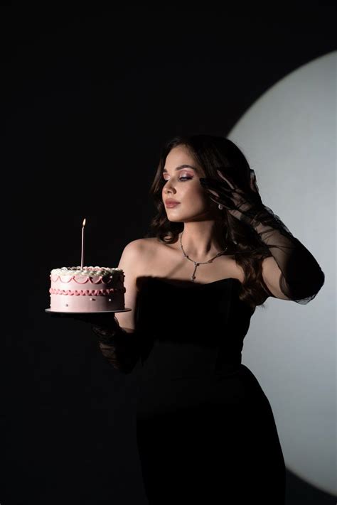 Black Birthday Photoshoot Inspo Artofit