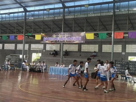 တောင်ဥက္ကလာပမြို့နယ်တွင် မြို့နယ်ပေါင်းစုံ ၄ ပေါက်တန်း၊ ရိုးရာခြင်းလုံးအမှတ်ပေးဝိုင်းဖွဲ့ခတ်ပ