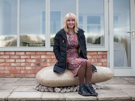 Toyah Wilcox One Artisan