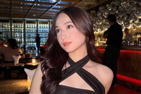 Berita Penampilan Laura Moane Terbaru Hari Ini Grid Id