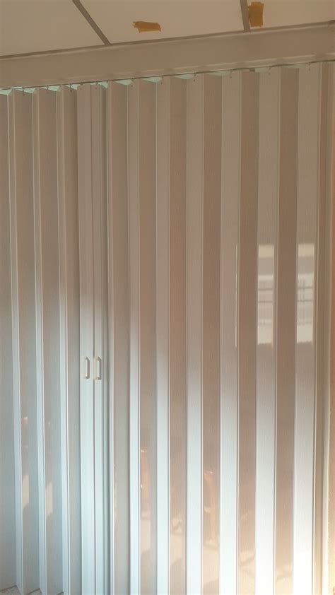 ฉา ฉากกั้นห้องราคาถูก กั้นแอร์ สาขาไทวัสดุรังสิต By วรนัน