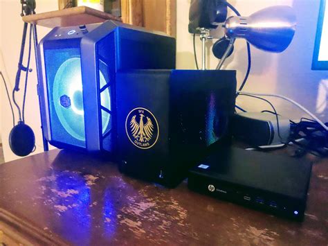 Look If Computers Are Supposed To Be Bigger Then Why Are The Babe Ones So Darn Useful Her