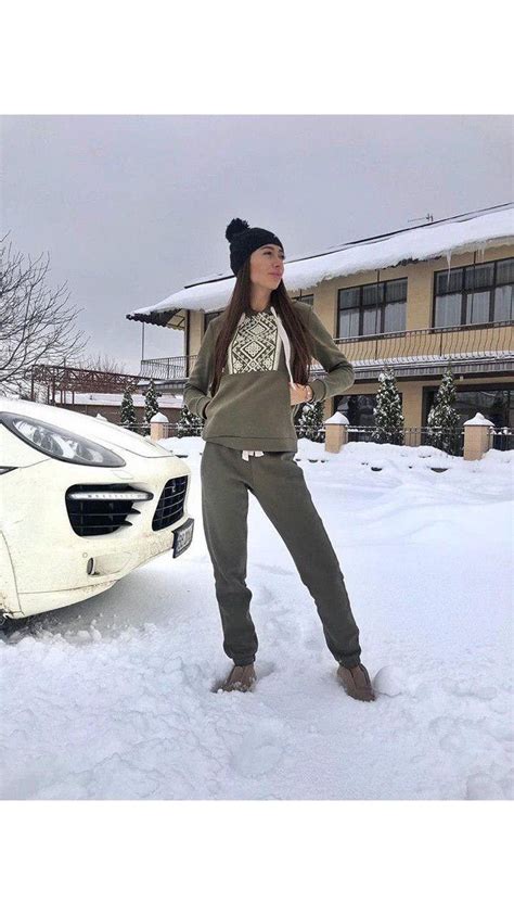 Жіночий спортивний костюм з українським орнаментом 🇺🇦 Доставка по всій Україні Fashion Style