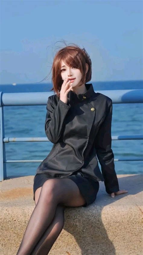 Shoko Jujutsu Gadis Gadis Cantik Ide Berpose Gadis Emo