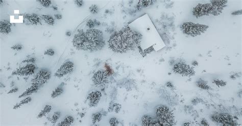 High Angle Photography Of House And Trees With Snowfield Photo Free Blefjell Image On Unsplash