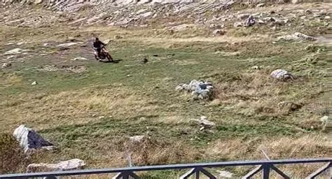 Απίστευτο κι όμως Με motocross στην Αστράκα EpirusPost Ειδήσεις