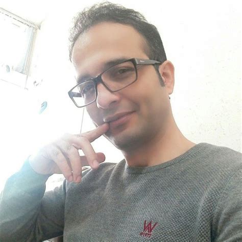 A Shafiee Shafiee8061 • Threads Say More