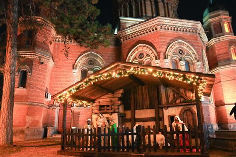 Коледен базар в Крайова Румъния 2024 програма хотели