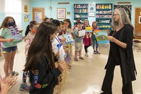 8 Hot Sexy Ann Sophia Stephens Bikini Pics