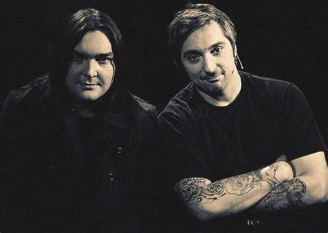 Кто поет вместо Горшка в сериале «Король и Шут Информацию скрывают но ответ все равно нашли