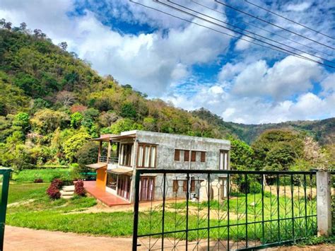 ขายบ้านบนดอยโป่งแยงแม่ริมติดถนนติดลำธารน้ำโฉนด ที่ดินร้อยแปด คอม