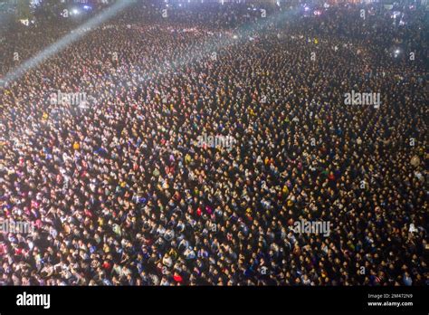 Dhaka Bangladesh December 18 2022 Bangladeshi Thousands Fans Swarm