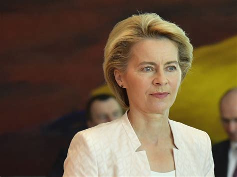 Ursula Von Der Leyen Jeune M Dias C L Bres