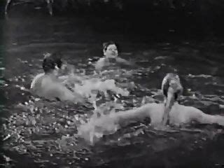 Margaret Nolan Vera Novak Vintage Naturist Clip Hotntubes Com