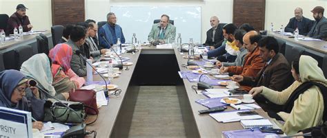 PRINCIPALS MEET WORKSHOP ON EMBEDDED SYSTEMS ROBOTICS AT IUST Equipping Students With