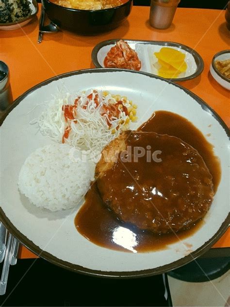 돈까스 경향식 반찬 음식 식사 사진 이미지 일러스트 캘리그라피 문댕잉작가
