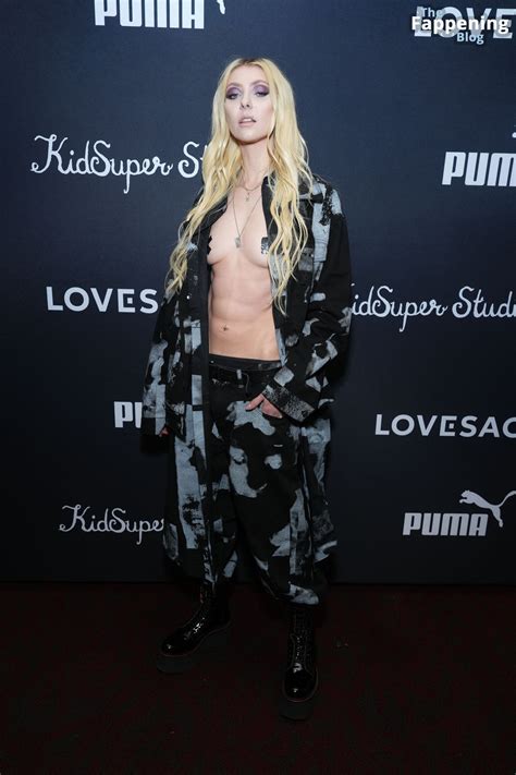 Taylor Momsen Nude Photos And Videos 2026 Thefappening