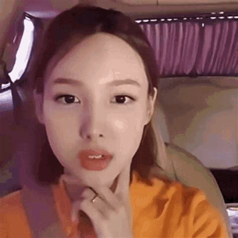 Nayeon Nayeon Reactions  Nayeon Nayeon Reactions Nayeon Reaction