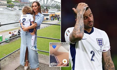 Lauryn Goodman Latest News Views Gossip Photos And Video Daily Mail Online