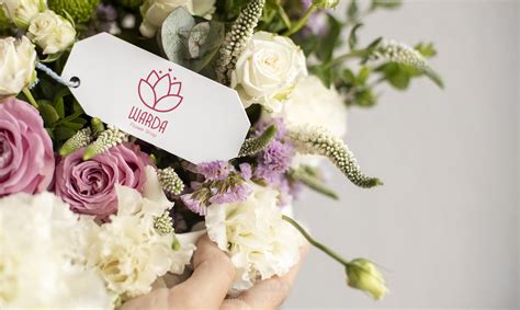 تصميم شعار ابداعي لمتجر لبيع الورود مستقل