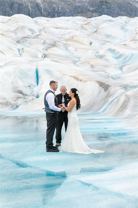 Alaska Destination Wedding Nina And Timmie Juneau Herbert Glacier