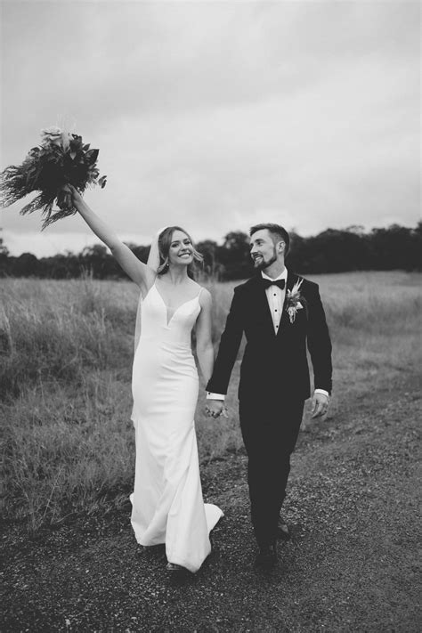 Madi Lane Morrison Wedding Dress Save 42 Stillwhite