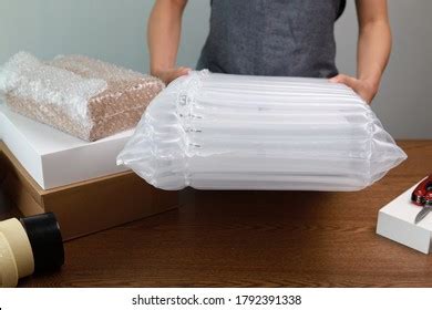 Bubble Wrap Products Images Stock Photos Vectors Shutterstock