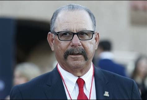 Legendary Arizona Softball Coach Mike Candrea Retires