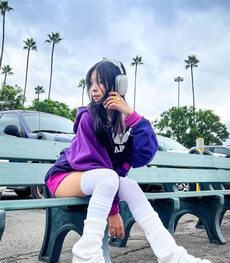 Amelia Pretty Selfies Japan Hairstyle Amelia