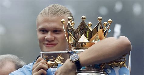 괴물 그 자체 맨시티 홀란 호날두와 어깨 나란히