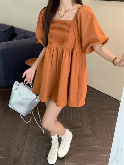 루즈핏 여름원피스 미니원피스 여성 반팔 스퀘어넥 밴딩 셔링 주름 봄 바캉스룩 리조트룩 여행 비치 휴양지옷 동남아 휴가 30대