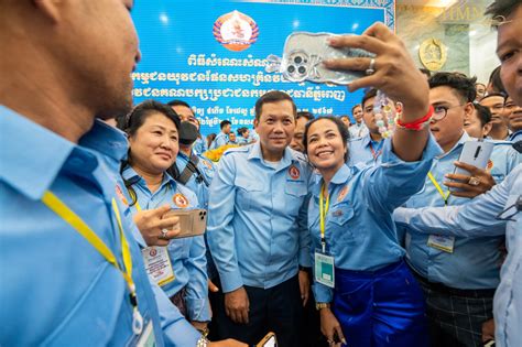 លោកបណ្ឌិតហ៊ុន ម៉ាណែតជួបជាមួយសហគ្រិនជាង៣៤០០នាក់ជាមួយនឹងសារពោរពេញដោយអត្ថន័យ Leading Real Estate