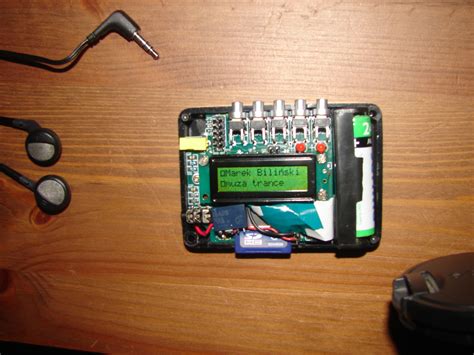 small mp3 player on at91sam7s256 forum for electronics