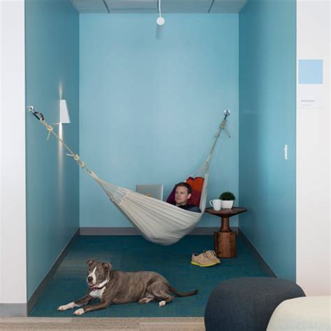 10 Offices That Feel More Like A Home Than A Workspace