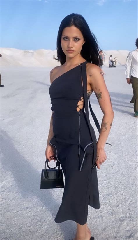 Gabbriette Bechtel At The Jacquemus Fw22 Show In 2022 Fashion