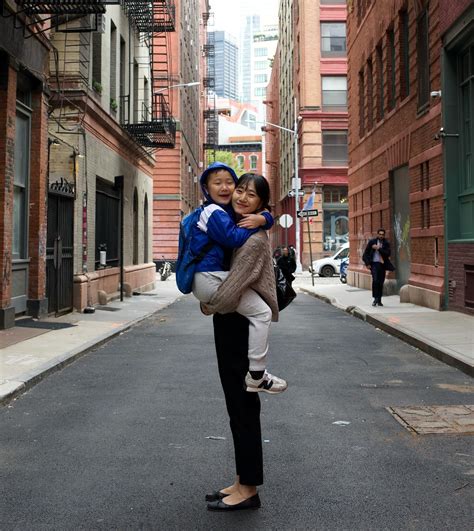 큐레이터n 나해진 아들 엄마 두 번 울린 최민준 소장님 영상 1️⃣사춘기 시기 방문이 닫히는 걸 특히 못참는