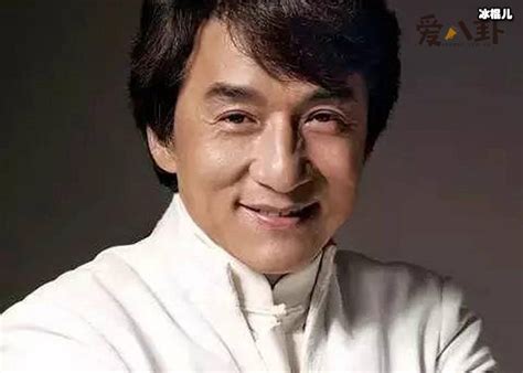 成龙林凤娇被曝离婚，起底二人认识的过程 明星 冰棍儿网