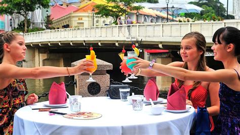 Watch A Gurls Wurld • Season 1 Full Episodes Free Online Plex