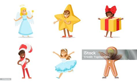크리스마스 의상 세트를 입고 귀여운 아이 소년과 소녀 천사 스타 선물 상자 사탕 지팡이 진저 브레드 눈송이 벡터 일러스트 12월에 대한 스톡 벡터 아트 및 기타 이미지