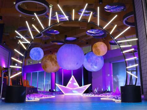 ลอยกระทงร่วมสมัยที่ เอ็ม บี เค เซ็นเตอร์