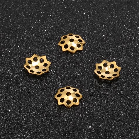 Badu Bg 100 бр Златни цветни филиграни капачки от мъниста с цветя Конекторни талисмани Метални