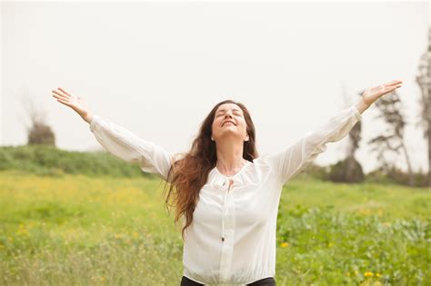 אני ואתה נשנה את העולם עם ‏ענבל פייפל מאסטר בתטא הילינג‏ Facebook
