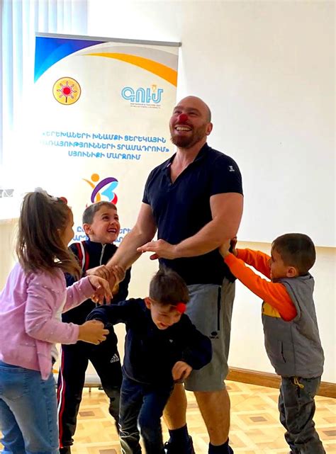 Ermenistanda çocuklar Için Sanat Ve Umut Palyaçoistan” Projesi Başlıyor