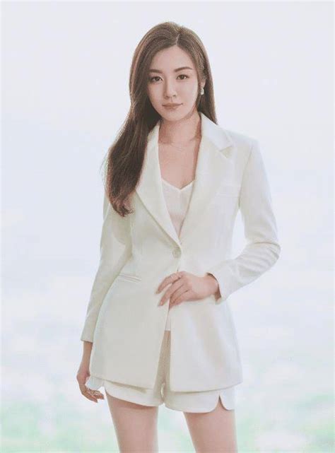 她10年前演胡歌丈母娘，7年後卻演胡歌女友，啥時候演閨女啊？ 壹讀