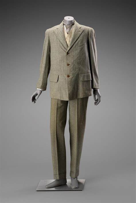 Gentlemans Suit Suits Three Piece Suit Mens 1910s Mens Fashion