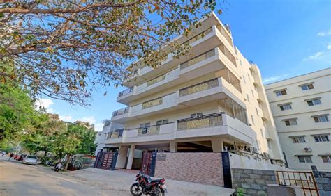 Treebo Trend King S Suits Hotel In Bangalore Reviews Phone Address Images