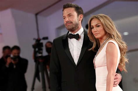 جينيفر لوبيز تعلن خطوبتها رسمياً من بن أفليك نجمك