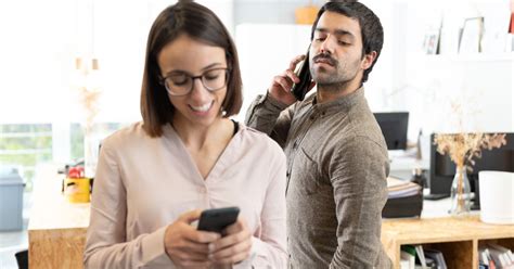 Top Best Spy Apps For Android And IPhone In Vicloo