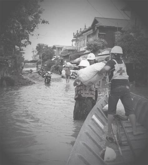 More Than 100000 To Flee Homes In Myanmar Due To Monsoon Floods
