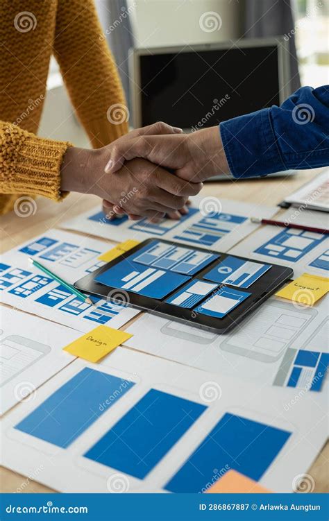 The Web Ux Ui Design Team Is Writing Code And Layers To Customize The Smartphone Front Ux Ui